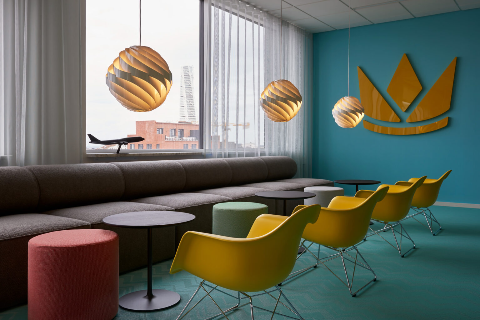 How To: 6 Key Strategies for an Effective Office Redesign